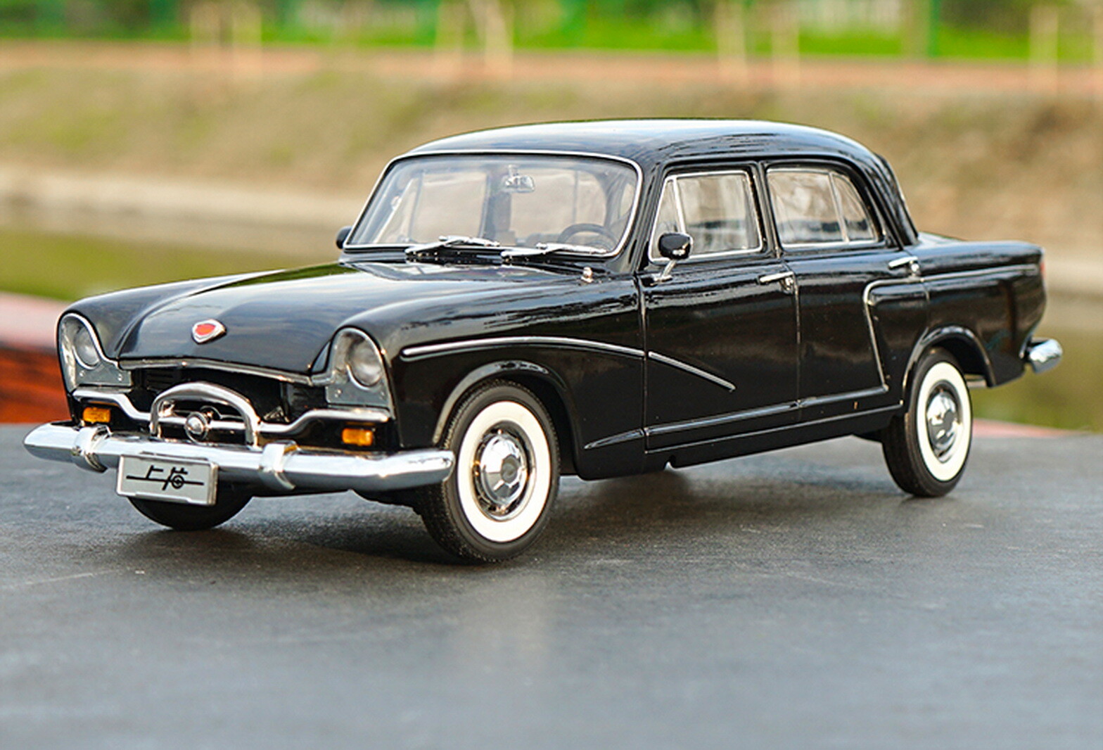 1/18 Scale ShangHai SH760 1964 Black Diecast Car Model Toy Collection ...