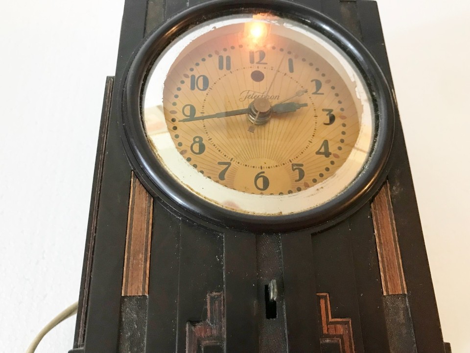 Antique Telechron Bakelite Skyscraper Art Deco Clock, alarm & light ...