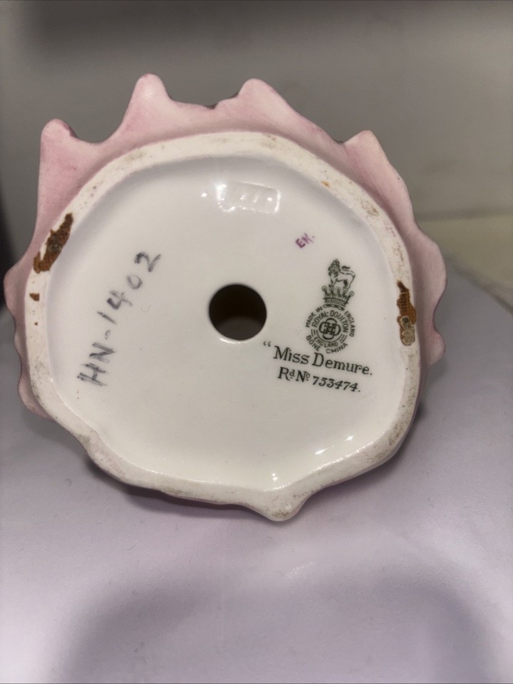 Miss Demure Figurine Model Number HN 1402 Royal Doulton | eBay UK