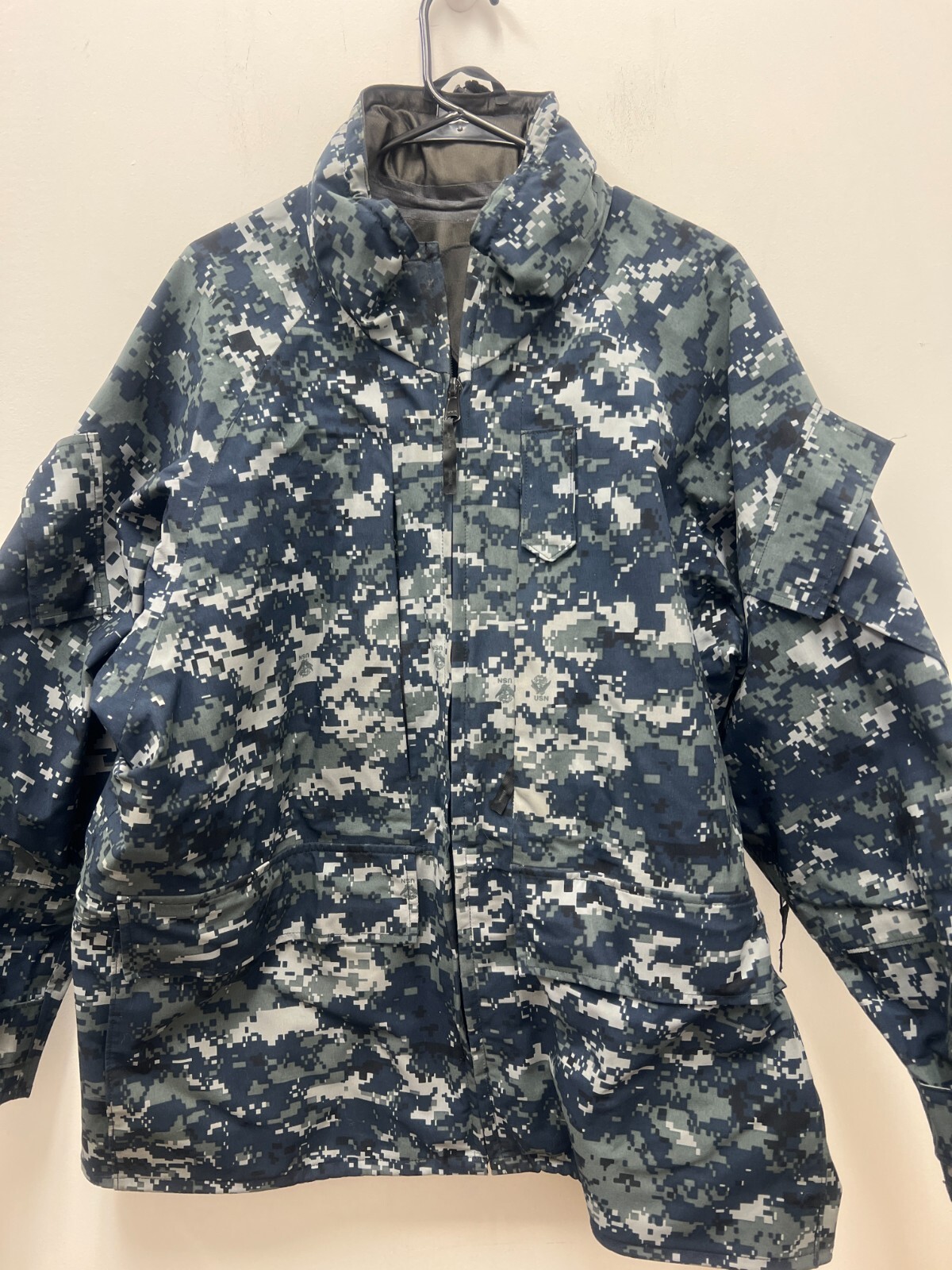 US NAVY USN NWU GORE TEX COLD WEATHER DIGITAL CAMOUFLAGE PARKA - LARGE ...