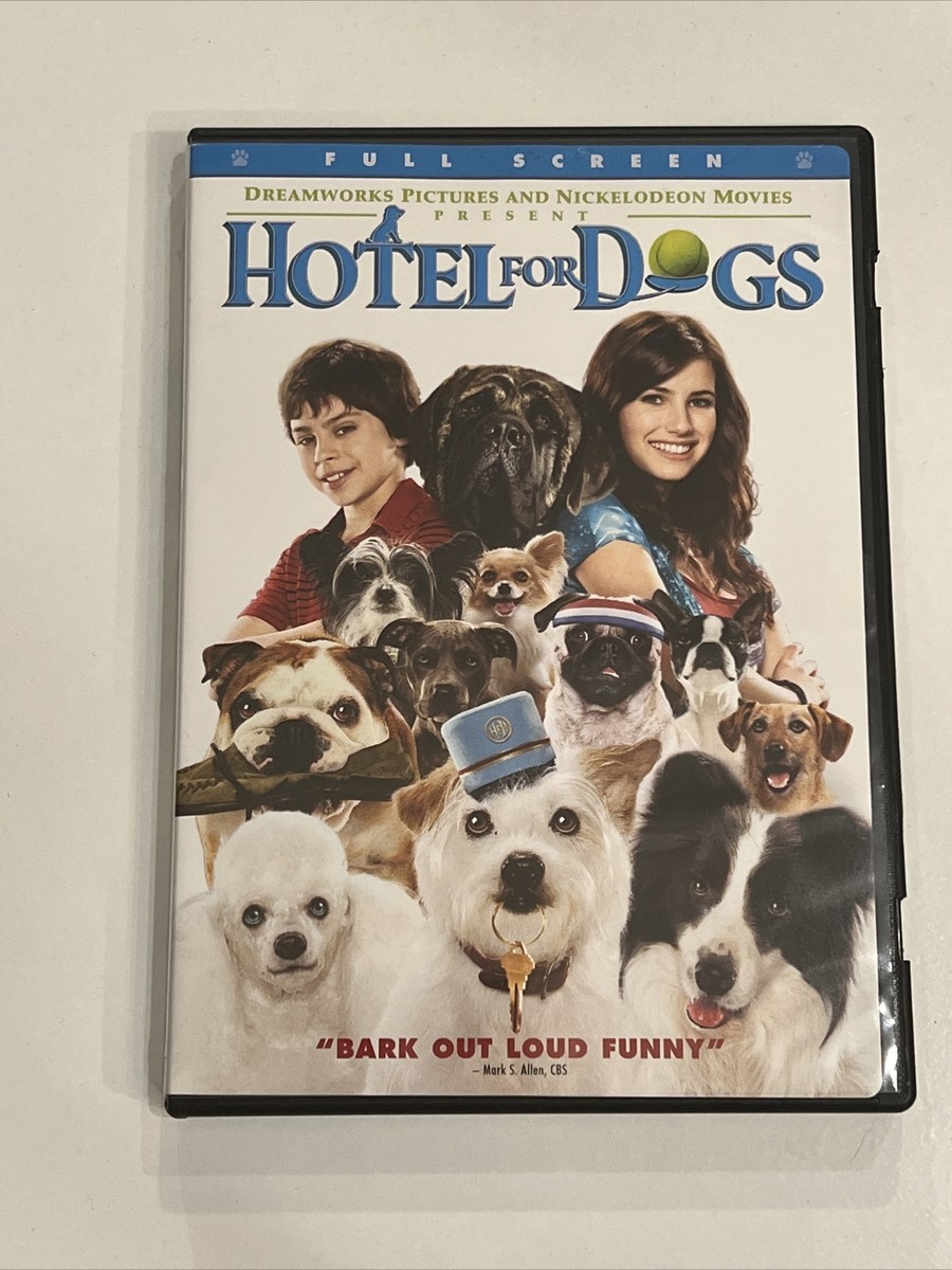 Johnny Simmons Hotel For Dogs