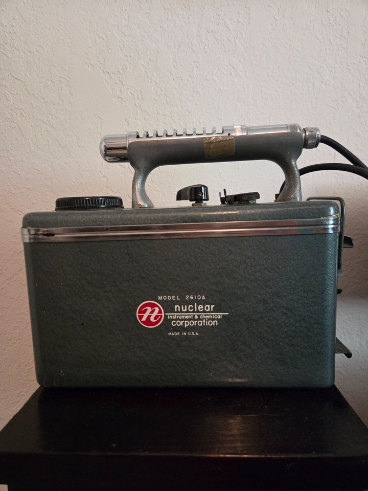 Rare Vintage Geiger Counter, 1955. Nuclear Corporation with Katy AFB ...