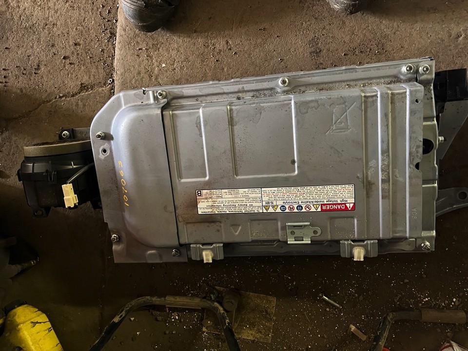 12 13 14 15 16 17 Toyota Prius C Hybrid Battery VIN B3 G9280-52031 ...