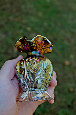 ANTIQUE IMPERIAL ROCOCO CARNIVAL GLASS VASE - SMOKE | eBay