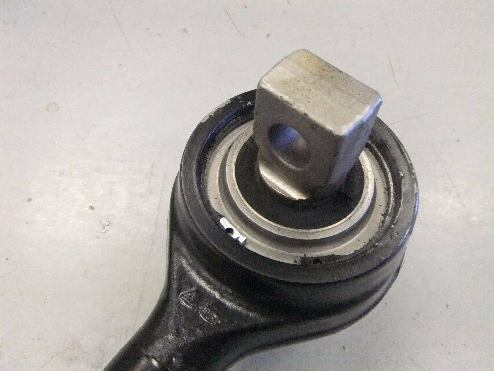 Freightliner Control Rod - Rear Suspension Torque Arm - P/N 16-14998 ...