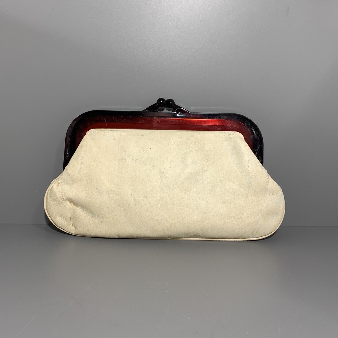 Vtg La Regale Ltd. Clutch Purse w/Embroidered Strawberries Hong Kong | eBay