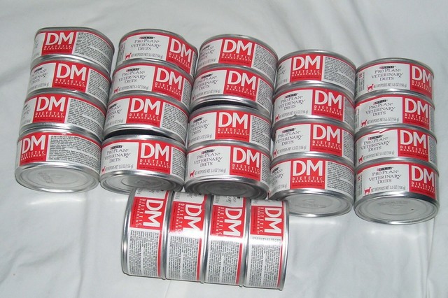 Purina Veterinary Diets Feline DM Dietetic Management Canned Cat Food Purina Veterinary Diets Feline DM Dietetic Management Canned Cat Food