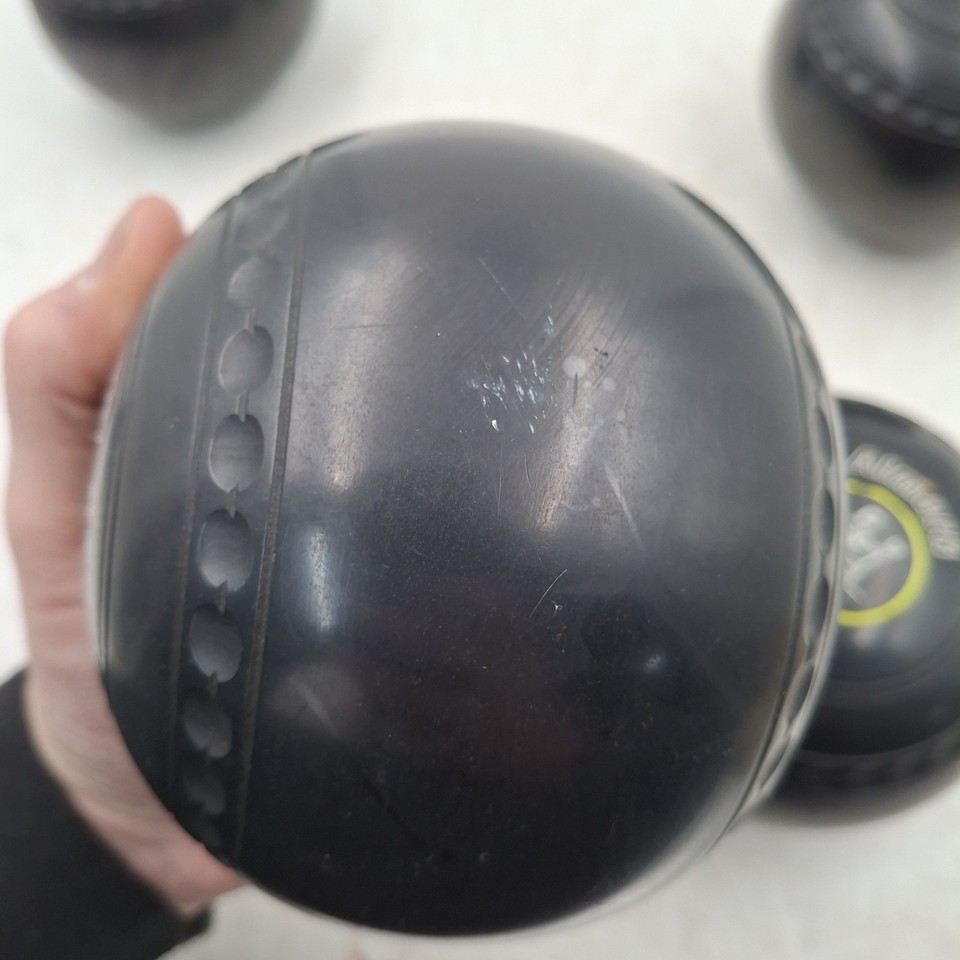 Almark Commander Lawn Bowls Size 0H | eBay UK