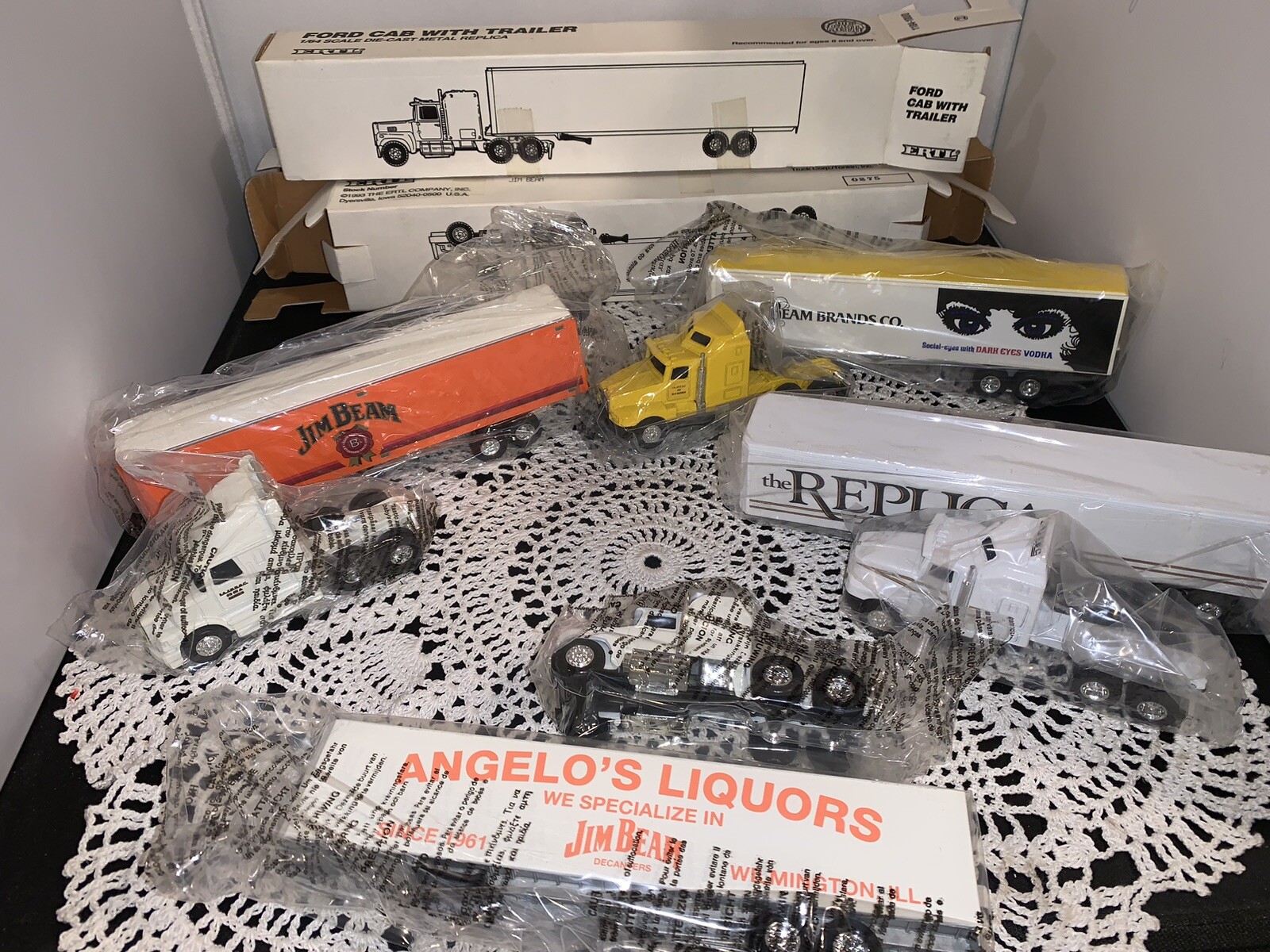Vintage Die Cast Ertl Tractor Trailer 1/64 lot | eBay