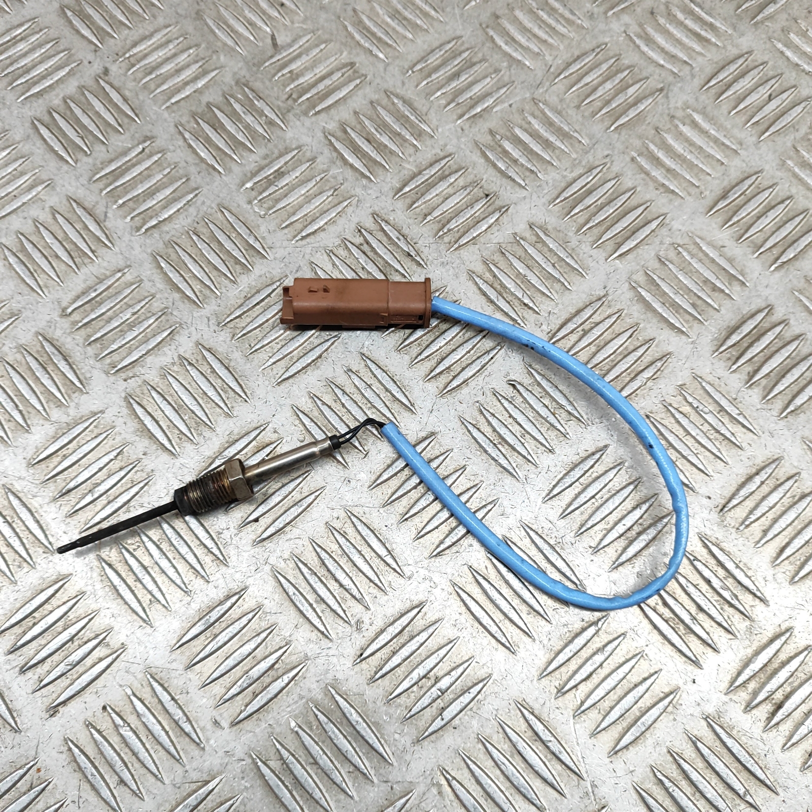 LR RANGE ROVER VELAR L560 2.0D Exhaust Gas Temperature Sensor HK83 ...