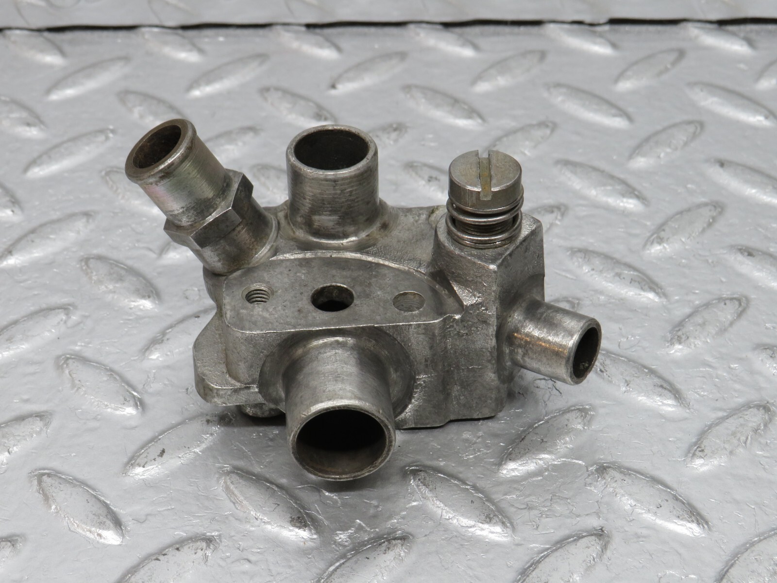 ⚙32767⚙ Mercedes-Benz C107 R107 350 V8 Auxiliary Air Valve 1160940012 ...