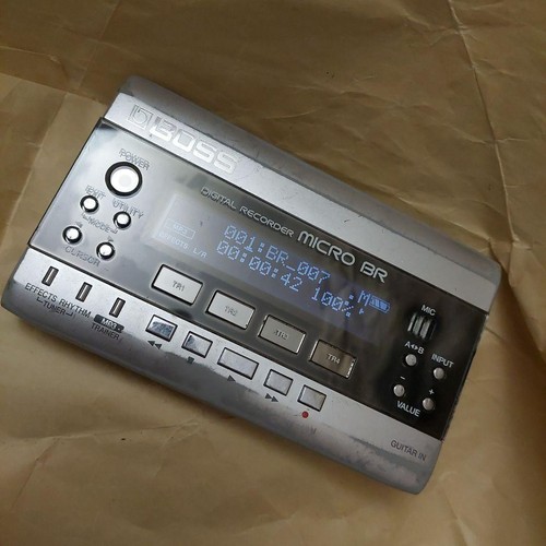 BOSS MICRO BR Multi 4 Track Digital Pocket Recorder Multitrack Audio ...