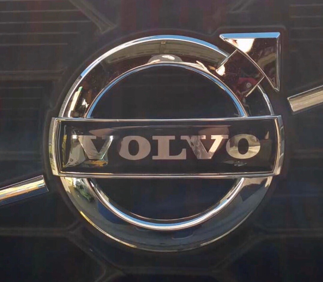 Volvo Badge for sale | Only 3 left at -65%