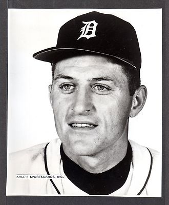 Terry Fox DETROIT TIGERS UNSIGNED 7-5/8 x 9-1/4 B & W ORIGINAL STAFF ...