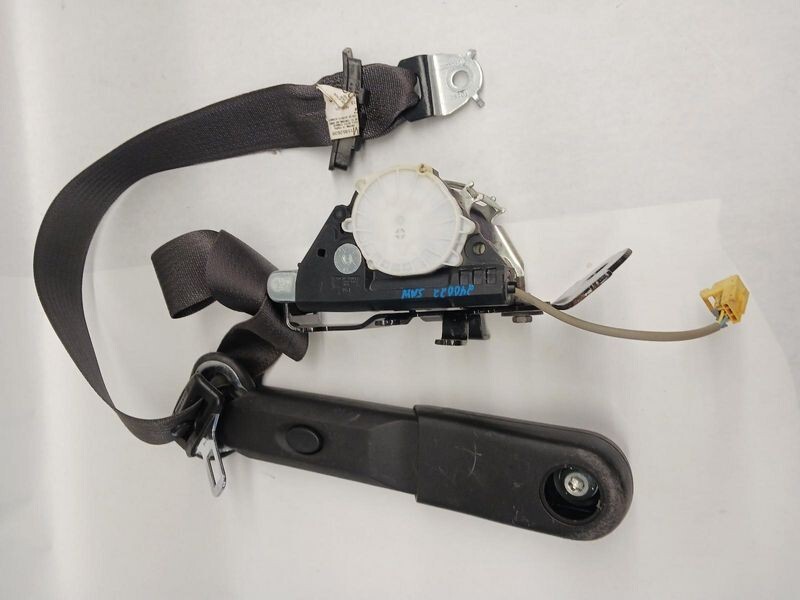 2007-2010 Chevroelt Silverado Front Left Driver Seatbelt Retractor ...