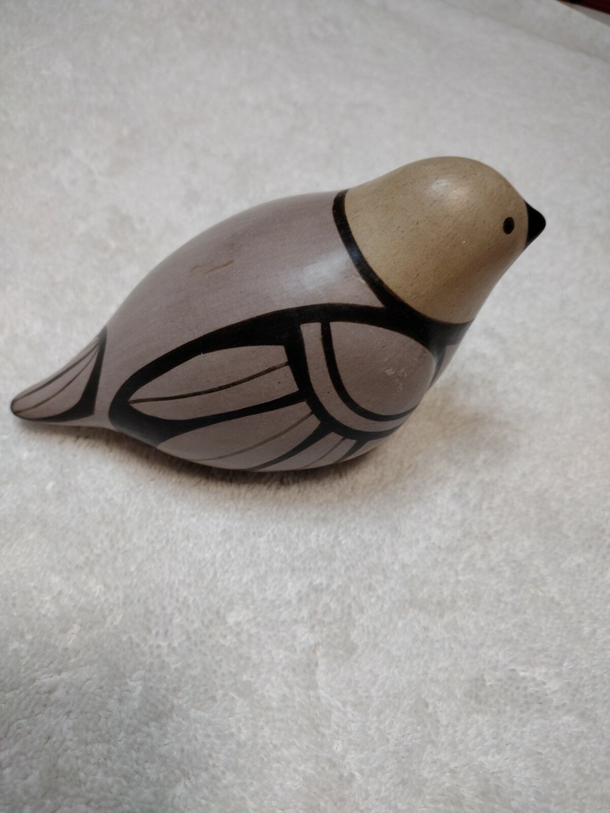 Clay Pottery partridge/ pigeon Bird signed la Serene folk art roughly 5 ...