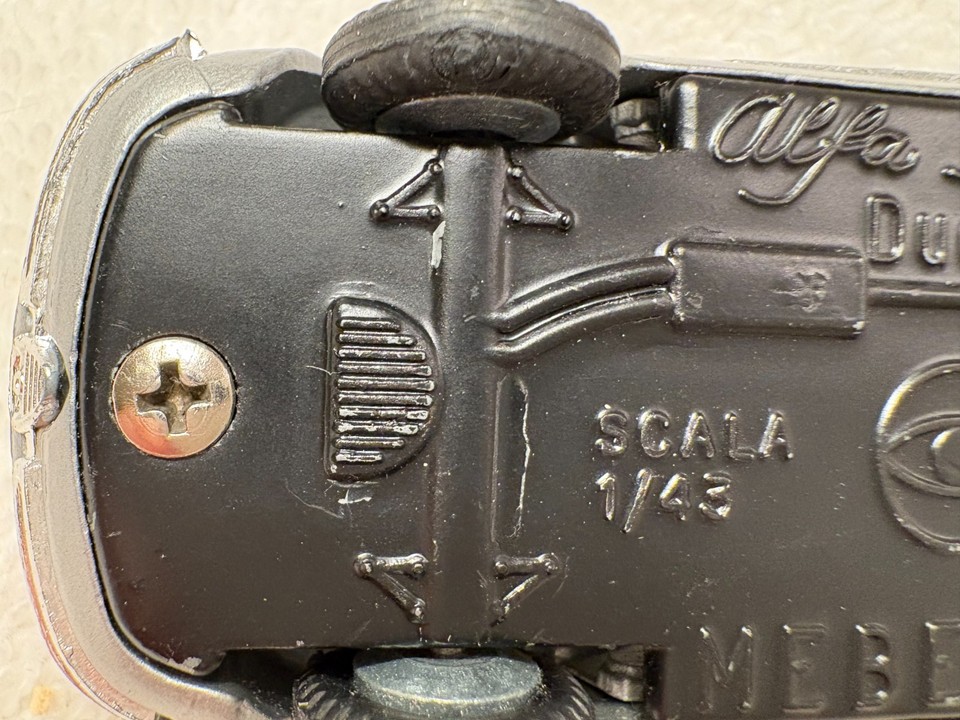 MEBE TOYS A18 ALFA ROMEO DUETTO SPYDER 1/43 DIECAST SILVER 1967 VINTAGE ...