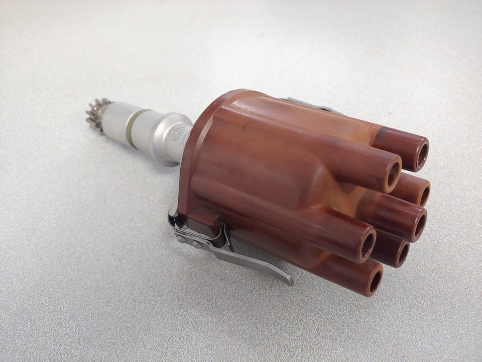 VERY NICE USED ORIGINAL MAGNETI MARELLI PORSCHE 911T IGNITION ...