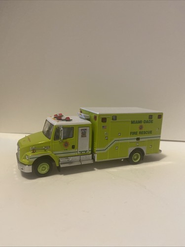 Code 3 Collectibles, Miami Dade Freightliner Rescue 2, | eBay