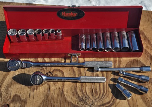 Vntg HUSKY USA NEW BRITAIN 3/8" Drive SAE Socket Tool Set w/Case CB54 ...