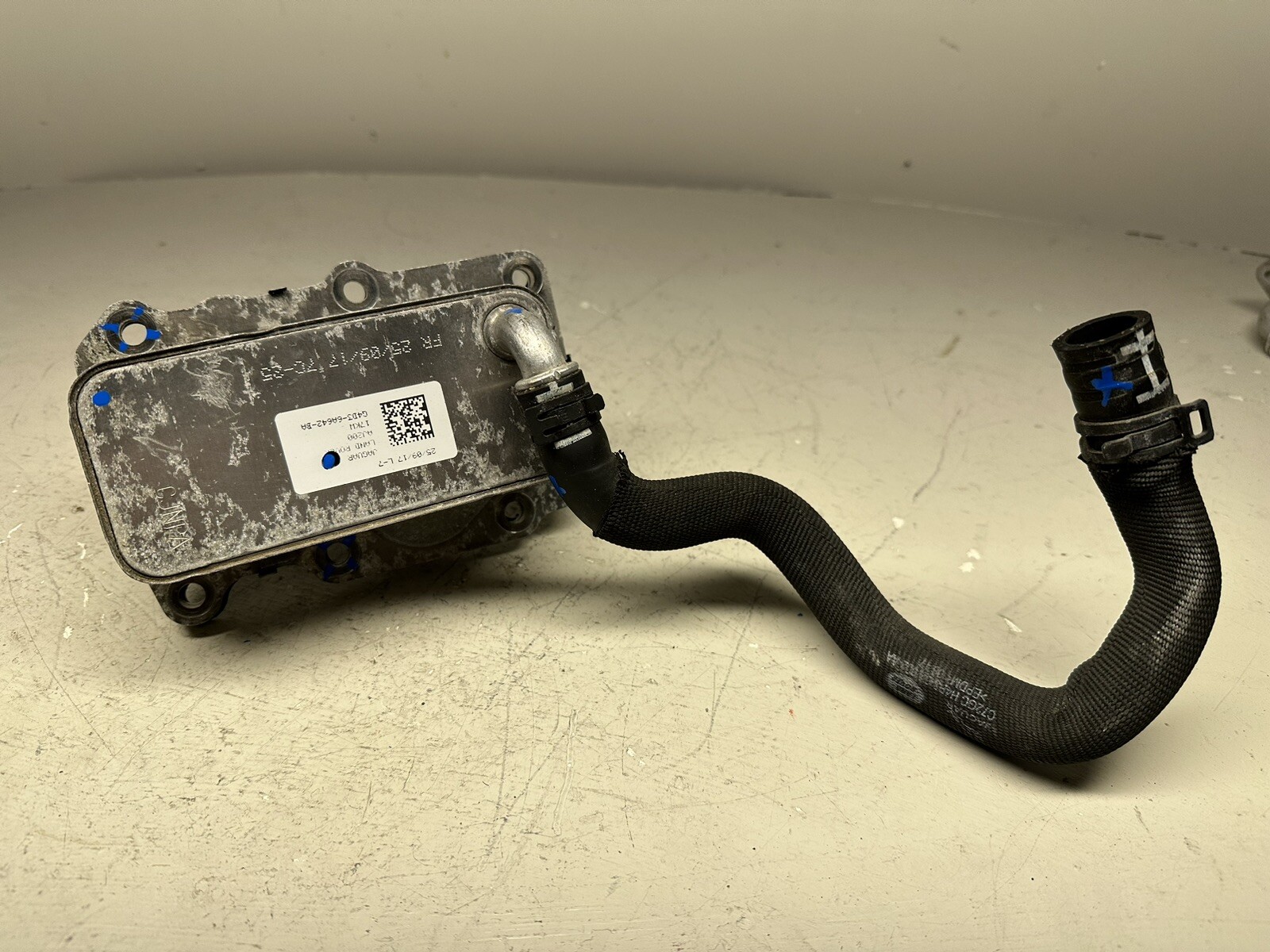 2017-2020 LAND RANGE ROVER VELAR 2.0L ENGINE OIL COOLER OEM USED ...