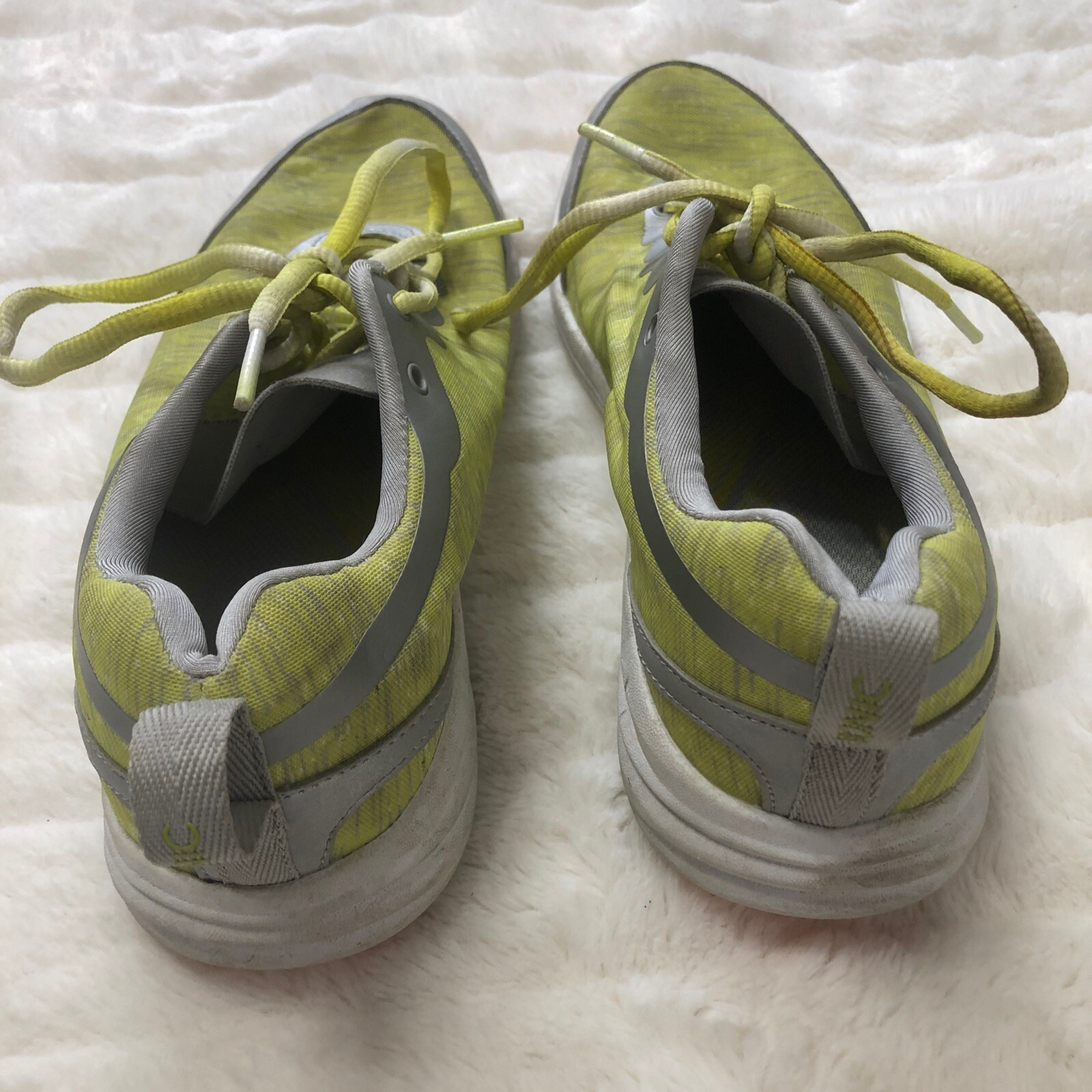 Vionic Womens Agile Fyn Light Grey/ Lime (Yellow) Running Shoes Sz 8 M ...