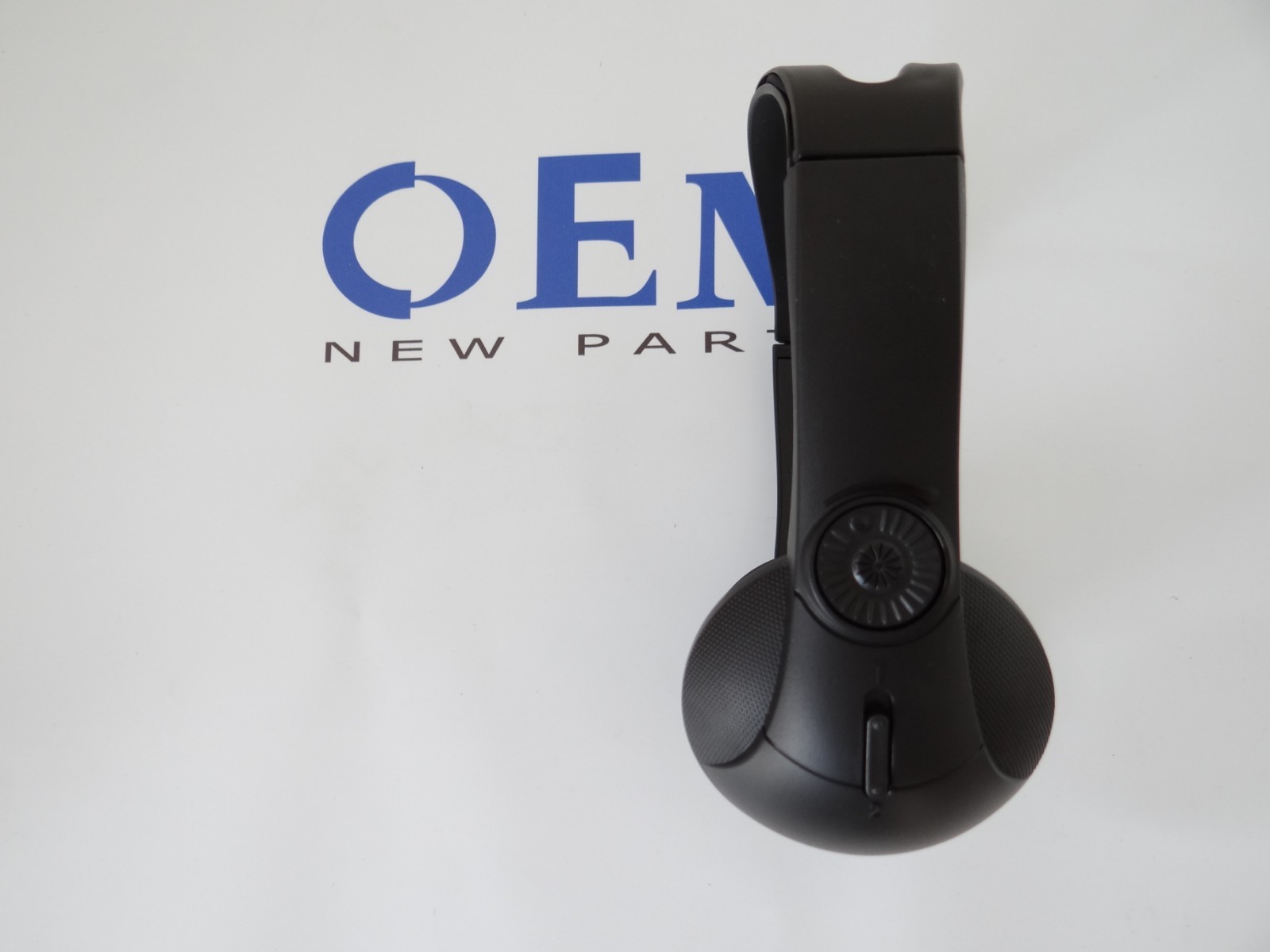 2005-2012 GM Chevy REAR ENTERTAINMENT HEADSET HEADPHONE 1 (one ...