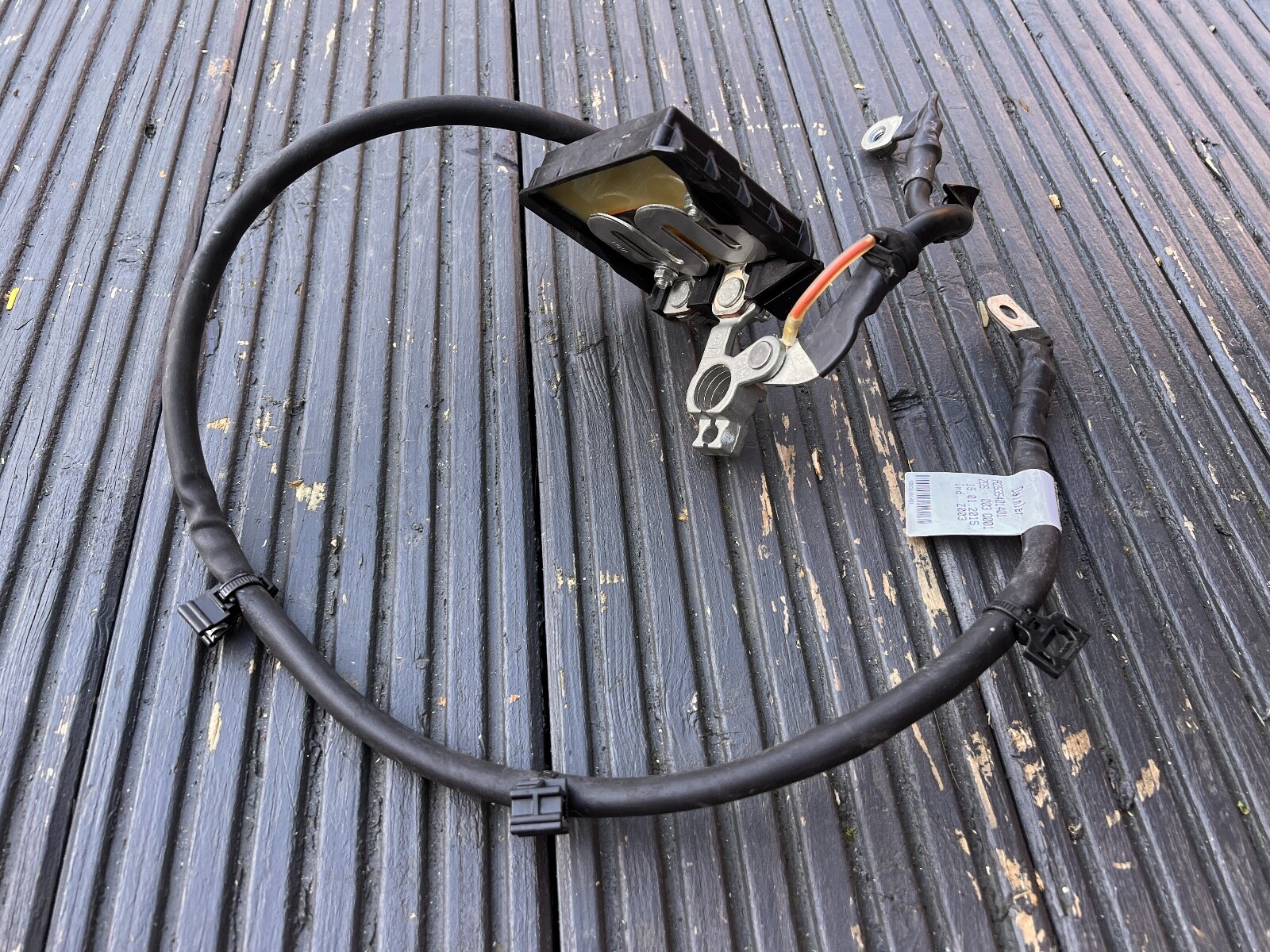 MERCEDES BENZ W205 W253 NEGATIVE BATTERY TRAY CLAMP A0009061505 | eBay UK