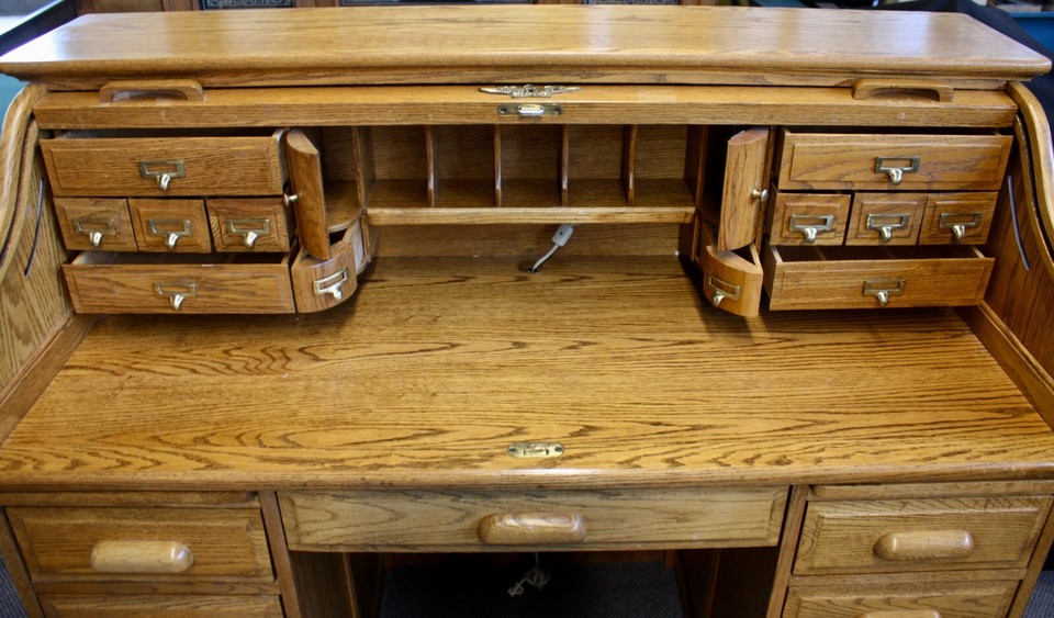 “S” Style Roll Top Desk Made in USA by Eagle Craft Furniture Co. 1990 ...