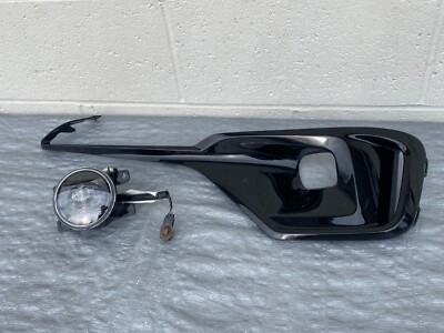 2021 Honda Accord Sport passenger side fog light bezel 71102-TVA-F100 ...