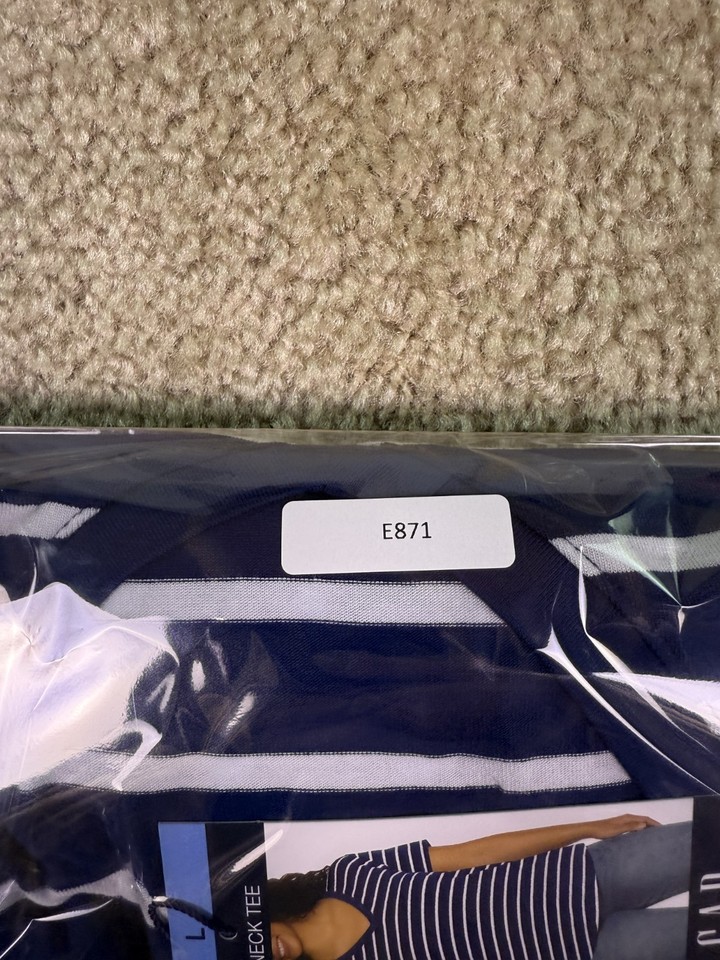 Gap Women's Soft Jersey Relaxed Short Sleeve V-Neck Top Size L Blue ...