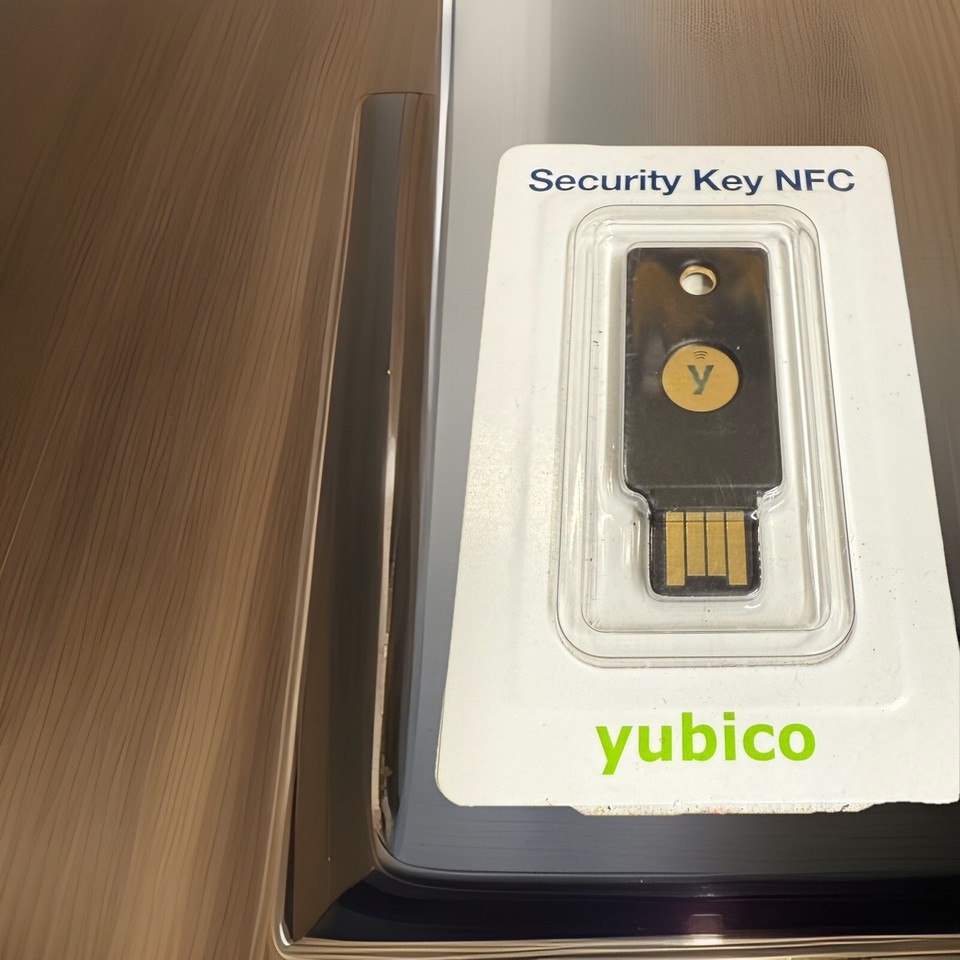 NEW SEALED. Yubico Security Key. USB-A, NFC, 2-Factor Authentication | eBay