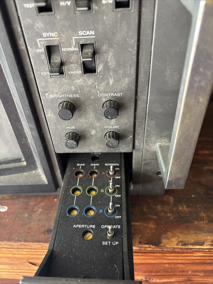 Sony Trinitron PVM-1220 Vintage Gaming 12" Color Video Surveillance CRT ...