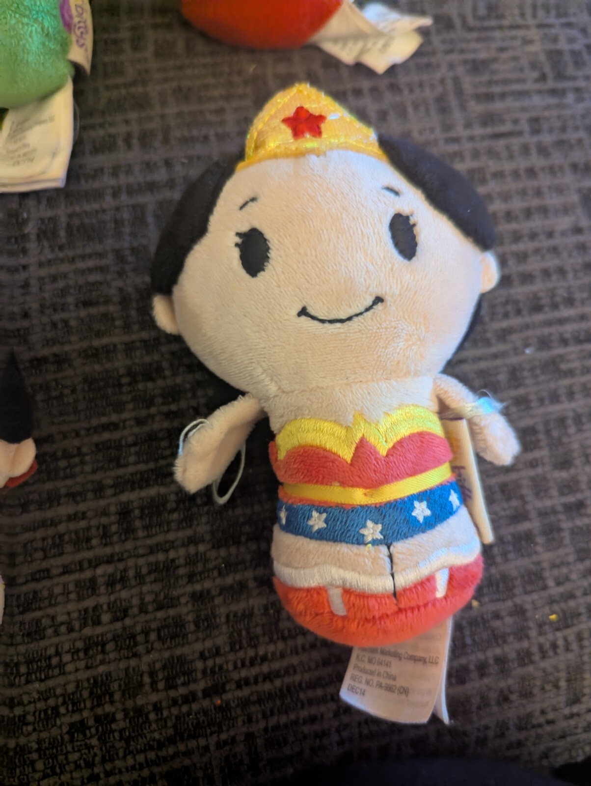 Hallmark Itty Bitty Marvel Spider Super Man Wonder Woman Captain Flash ...