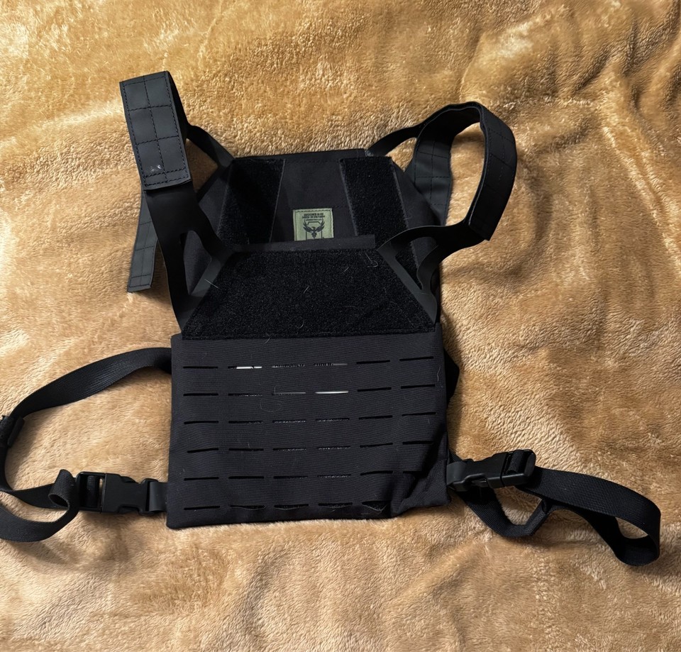 Armored Republic AR500 Plate Carrier W/ Level 3 Steel 9x9 Flat Body ...