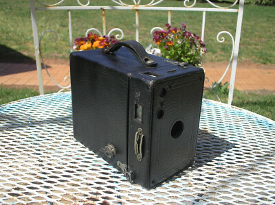 Kodak Brownie 116 box camera | eBay Australia