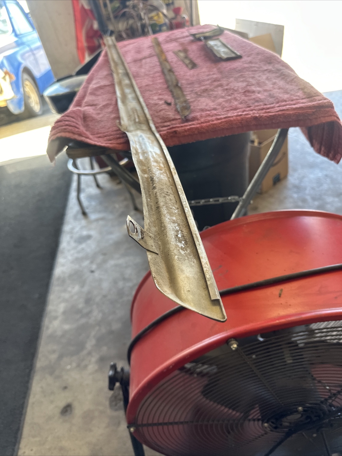 1951 1952 1953 CADILLAC ROCKER Trim DRIVERS SIDE Left ROCKER PANEL ...