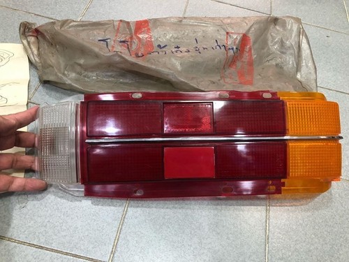 Toyota Corona RT81 1973 SE Sedan RH Cover Lens taillight Nos genuine ...