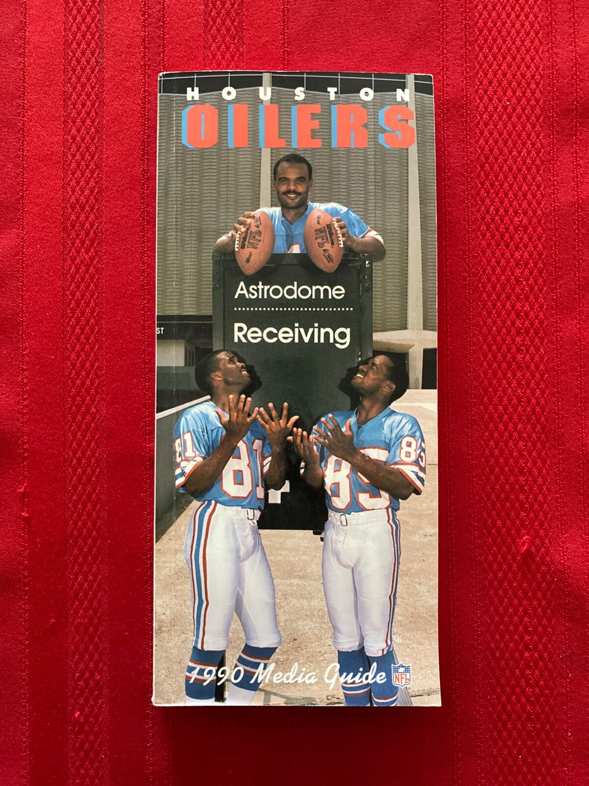 1990 NFL Houston Oilers media guide / Givins / Hill / Johnson ...