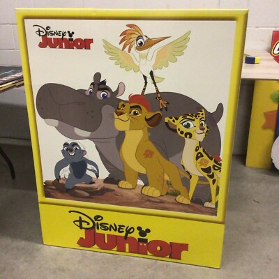 TOYS R US DISNEY JUNIOR STORE DISPLAY SIGN (36"X45"X16") RARE SHELF 1 ...