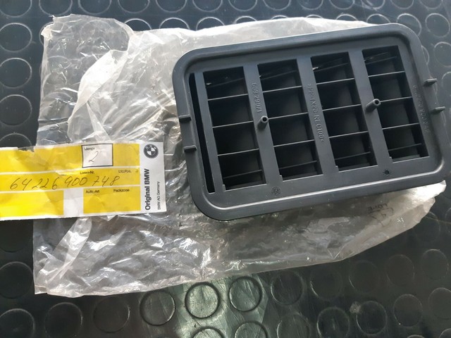 BMW GENUINE NEW Rear Ventilation E82 E88 X1 -5/04 new: 64226937994 ...