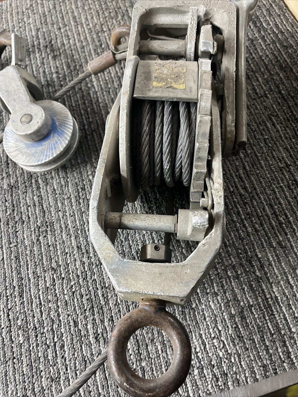 Lug-All 3000-30 3,000/1,500 lb Winch come-along - two wire/pulley | eBay