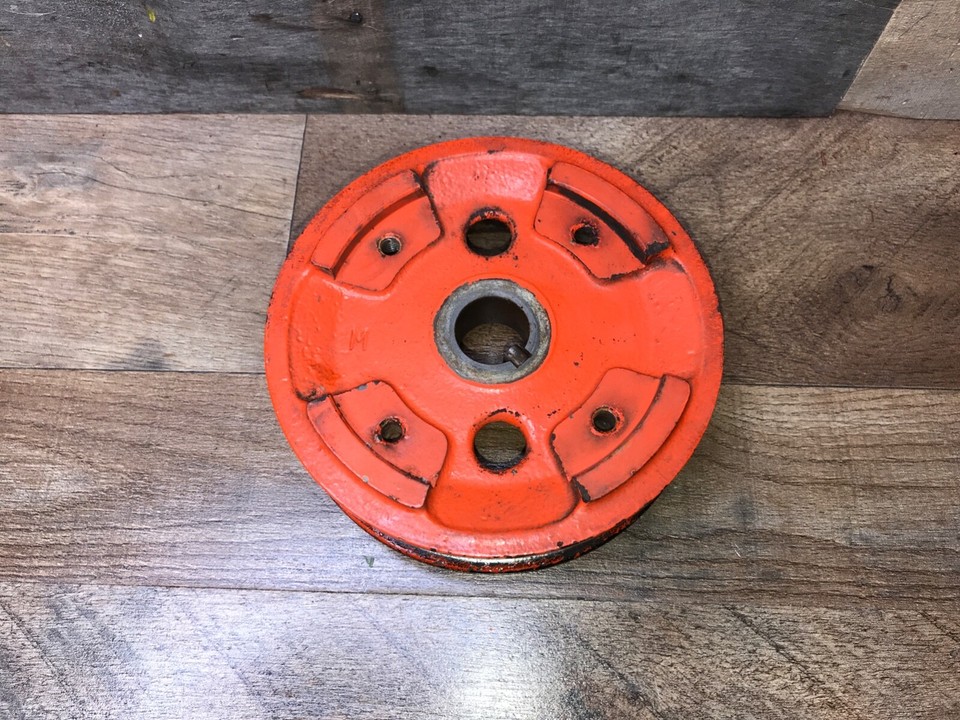 Kubota G1900 G1900-S RC60-G20 60" Mower Deck 76539-33570 Right Side ...