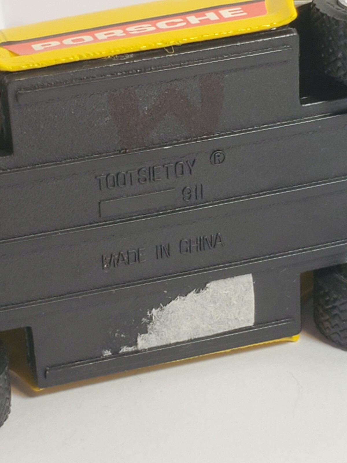 Vintage Tootsietoy Porsche 911 yellow Car Pressed Metal 4.5” Long ...