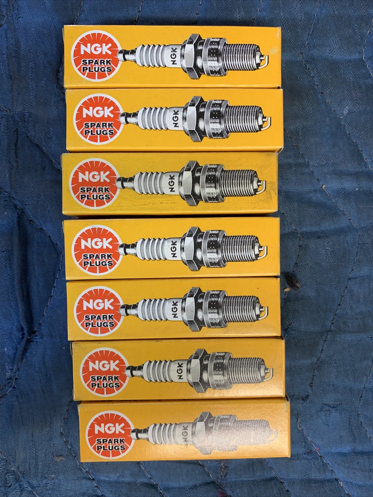 NEW NGK SPARK PLUG 4712 C6HA (7pk) | eBay