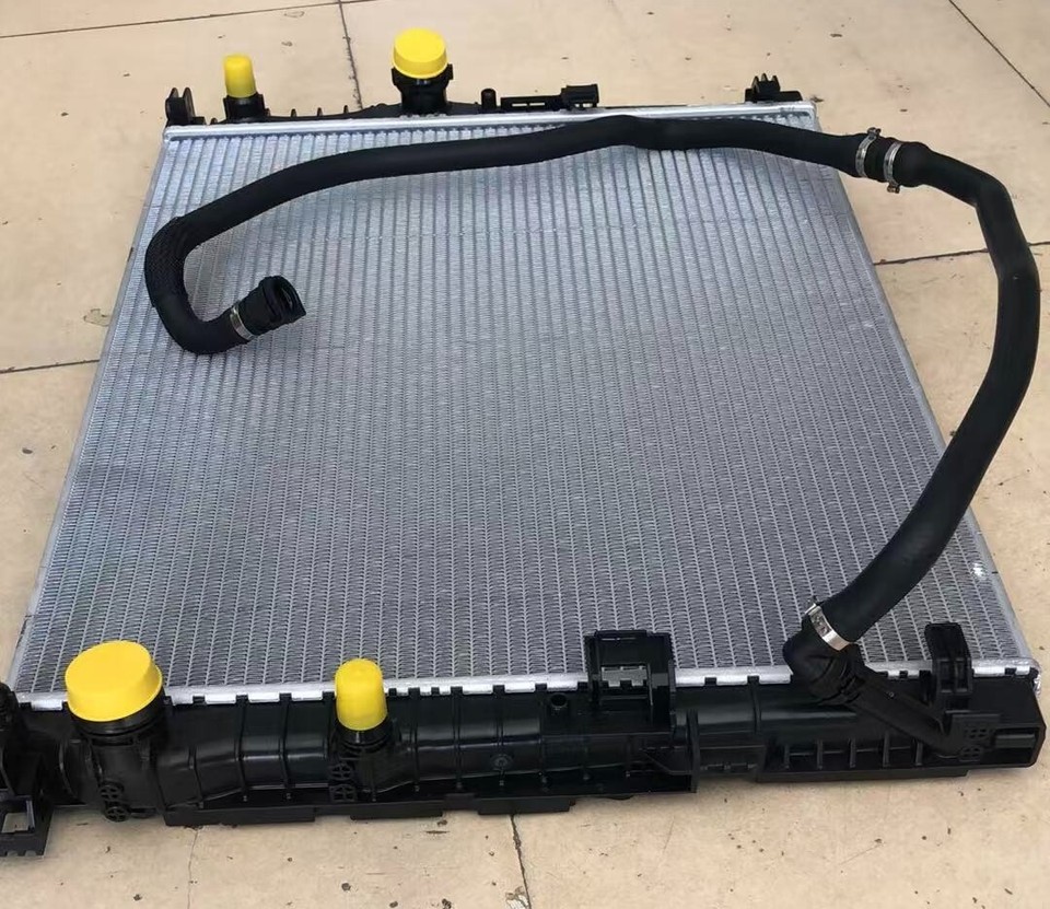 17118743663 For BMW G12 G30 G32 530i 540i 740i 640i GT xDrive radiator ...