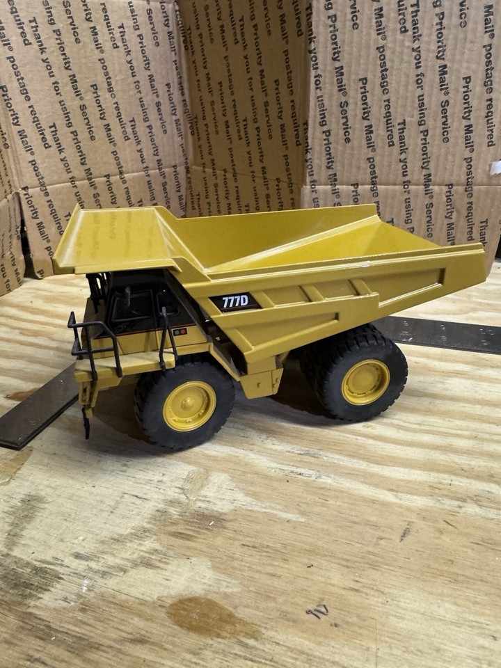 Norscott Caterpillar 777d Off Highway Truck 1:50 Diecast Adult ...