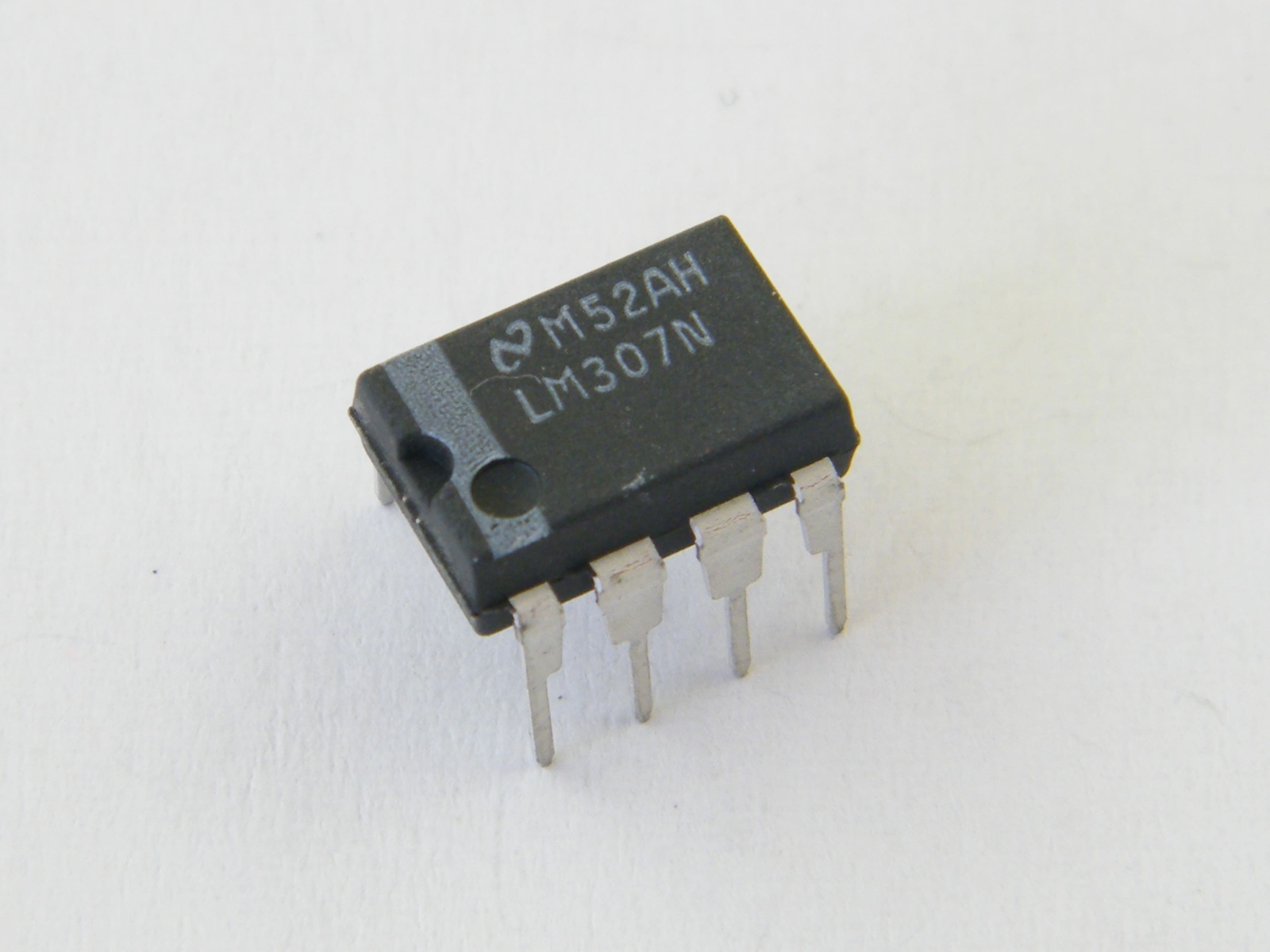 CONF. 5 PZ CIRCUITO INTEGRATO LM307 NATIONAL LM307N DIP8 | eBay.de