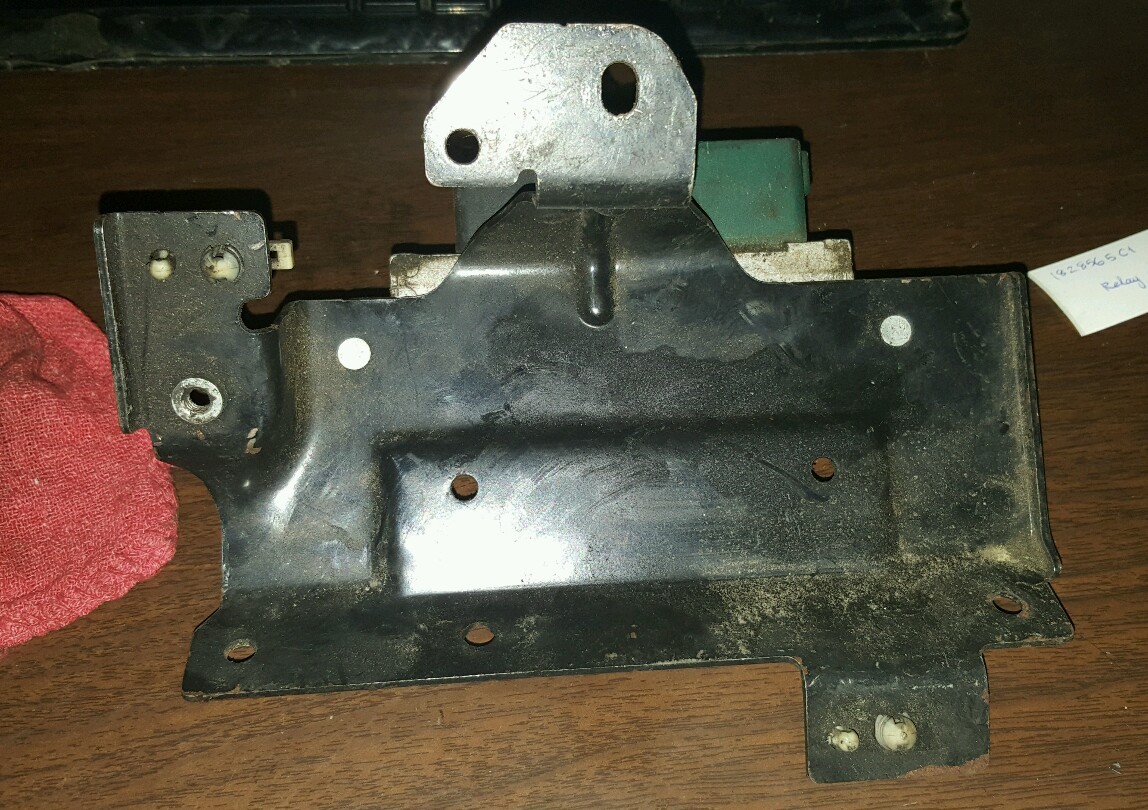 1828565C1 INTERNATIONAL GPCM GLOW PLUG RELAY CONTROL MODULE | eBay