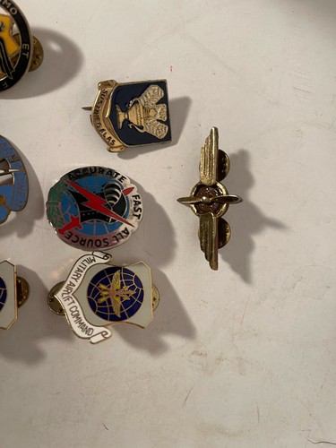 Vintage Military Air Force Airlift Command Animo Et Fide Enamel Pin Lot ...